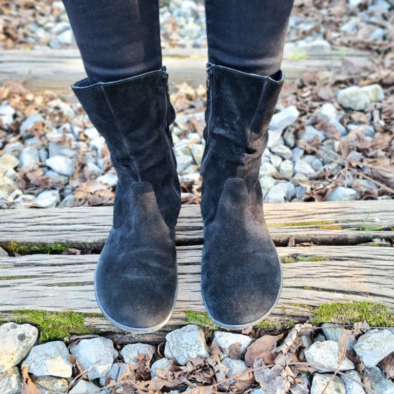 Groundies Shoes - Yay or Nay? Our Honest Review! - Barefoot Universe