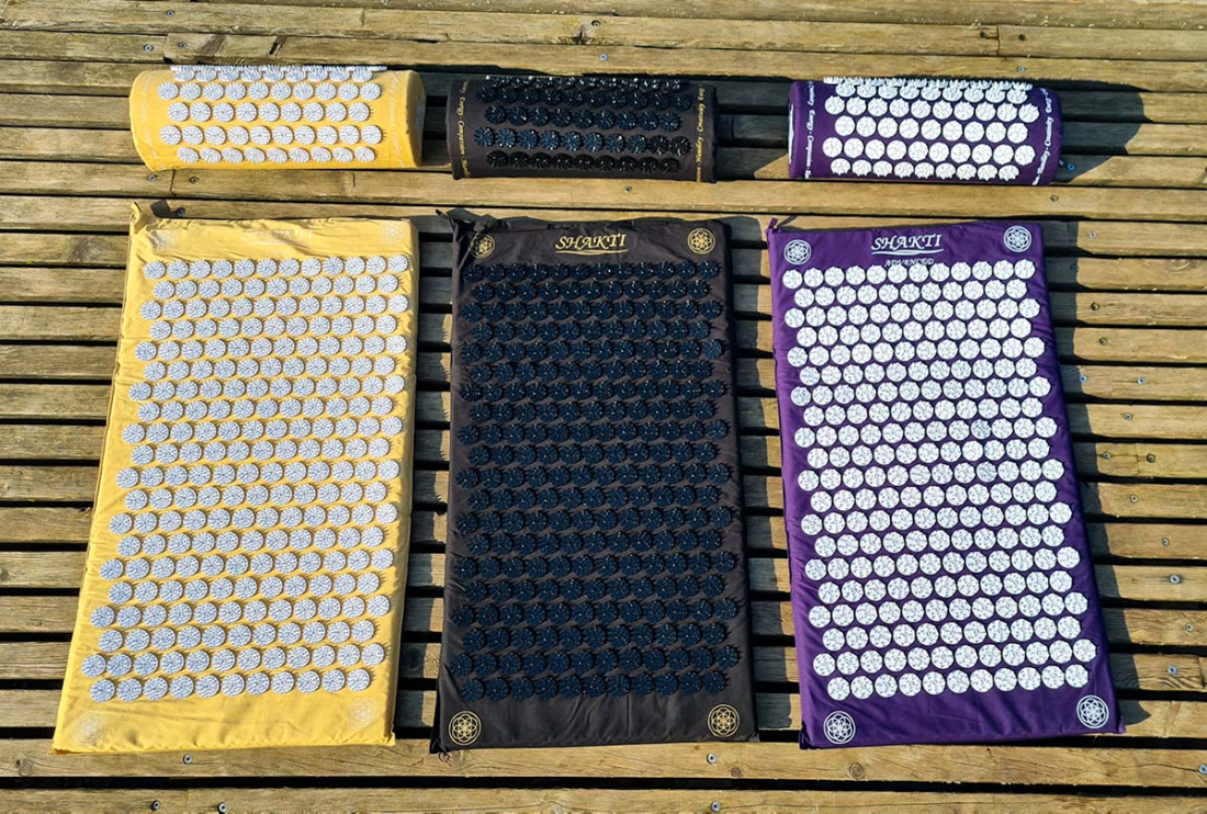 Shakti Mat: Acupressure At Home - Barefoot Universe