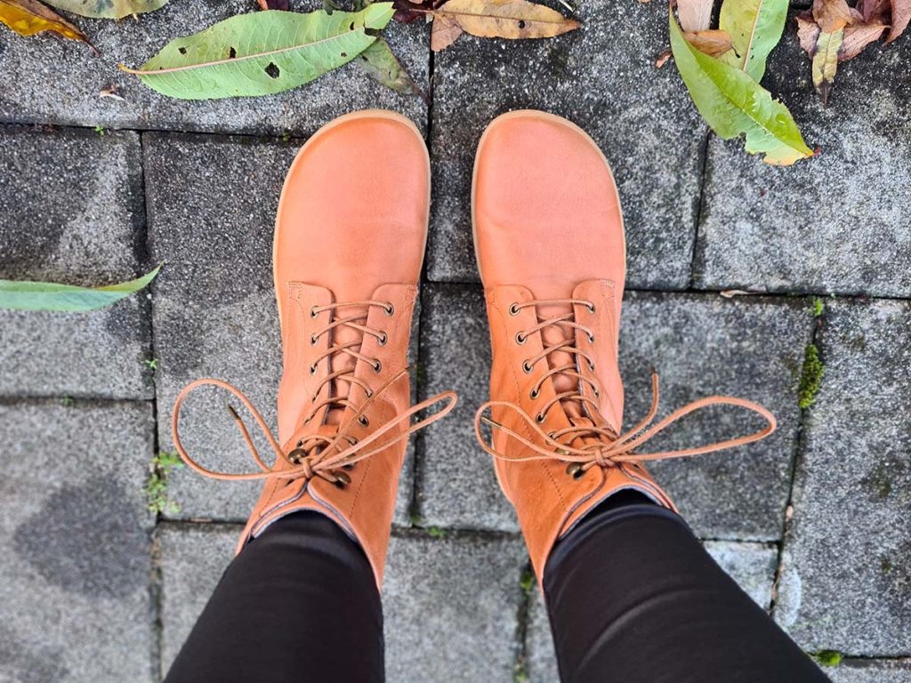 The Best Everyday Barefoot Boots You'll Love Wearing - Barefootuniverse