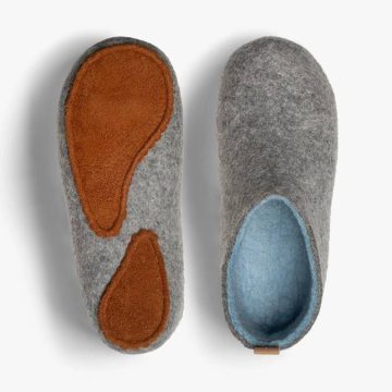 The Best Barefoot Slippers to Keep Your Feet Cozy at Home - Barefoot ...