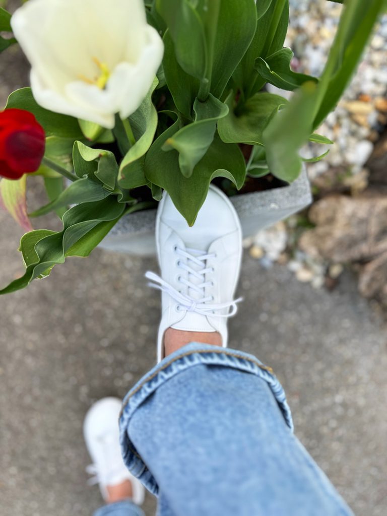 15 Stylish Barefoot Sneakers That Leave Your Kicks in the Dust ...