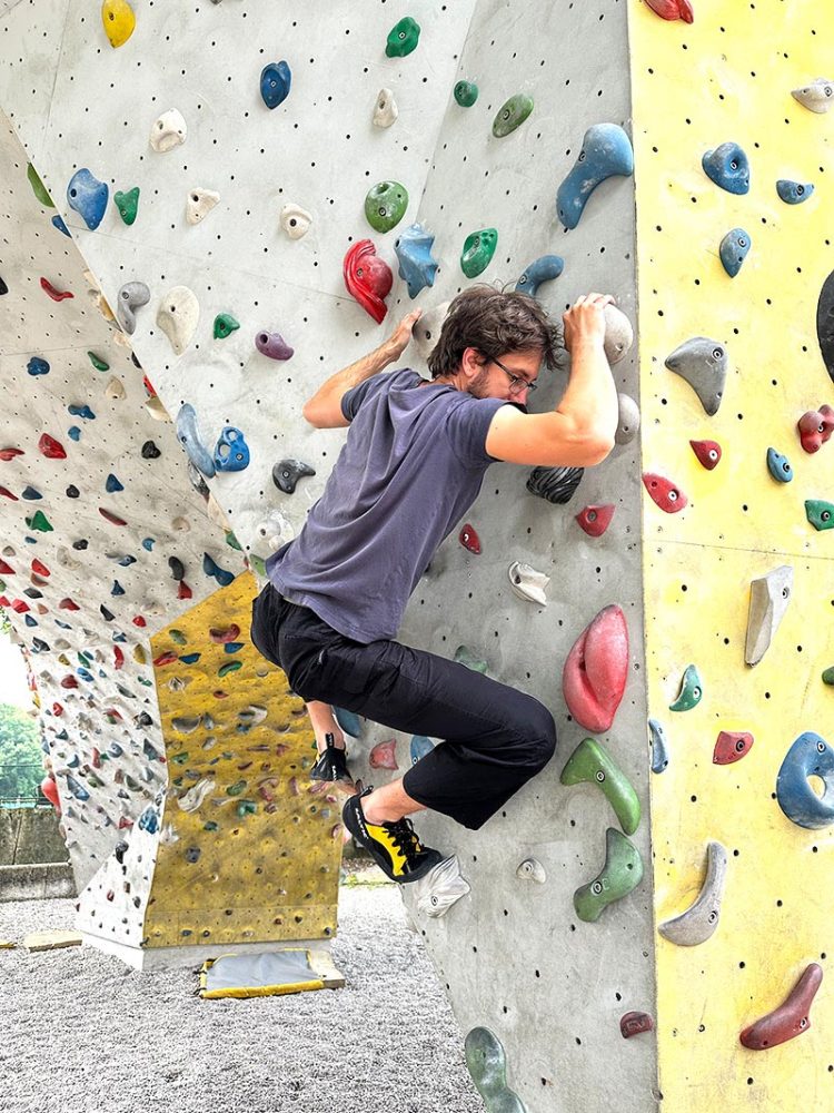 Saltic Eliot: Introducing the First Barefoot Climbing Shoes - Barefoot ...