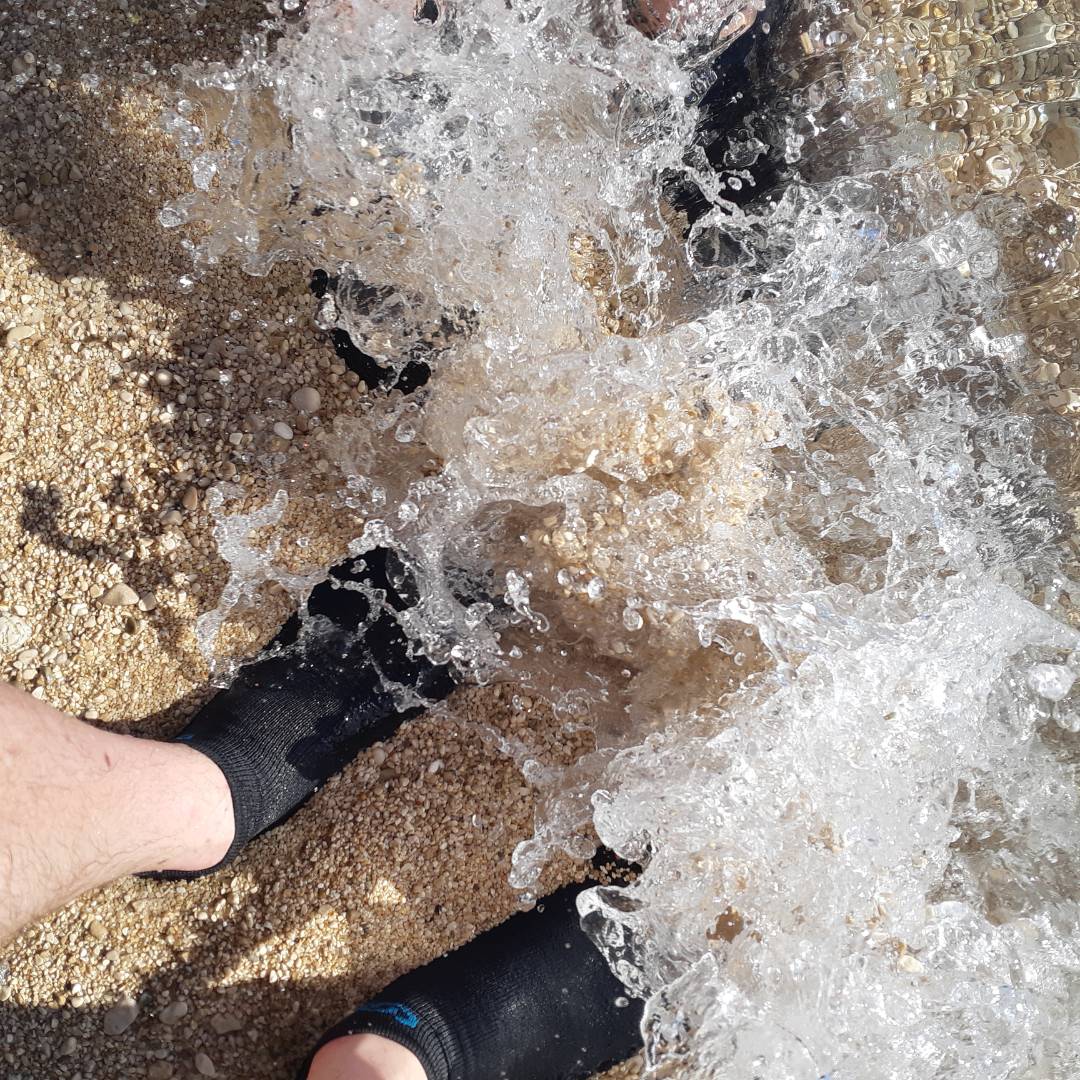 5 Best Barefoot Water Shoes You Can't Live Without This Summer ...