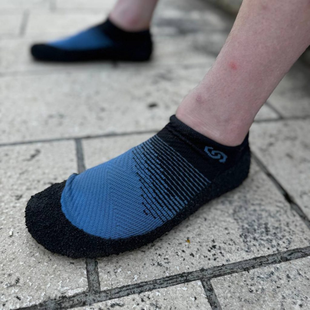 5 Best Barefoot Water Shoes You Can't Live Without This Summer ...