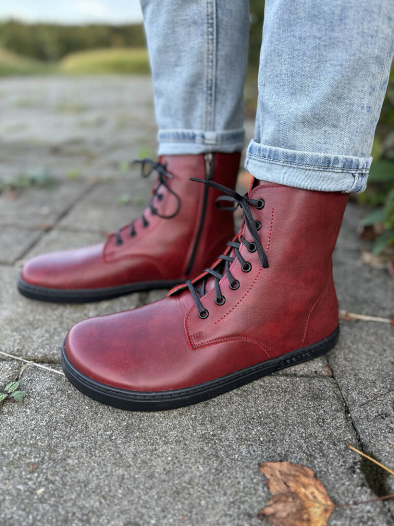 The Best Everyday Barefoot Boots (Cozy Styles You’ll Love Wearing ...