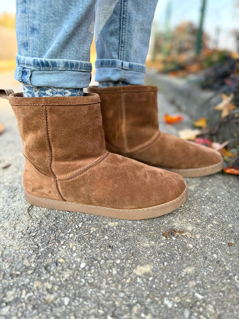Barefoot Shoes That Look Like UGGs: Stylish, Cozy, and Foot-Friendly ...