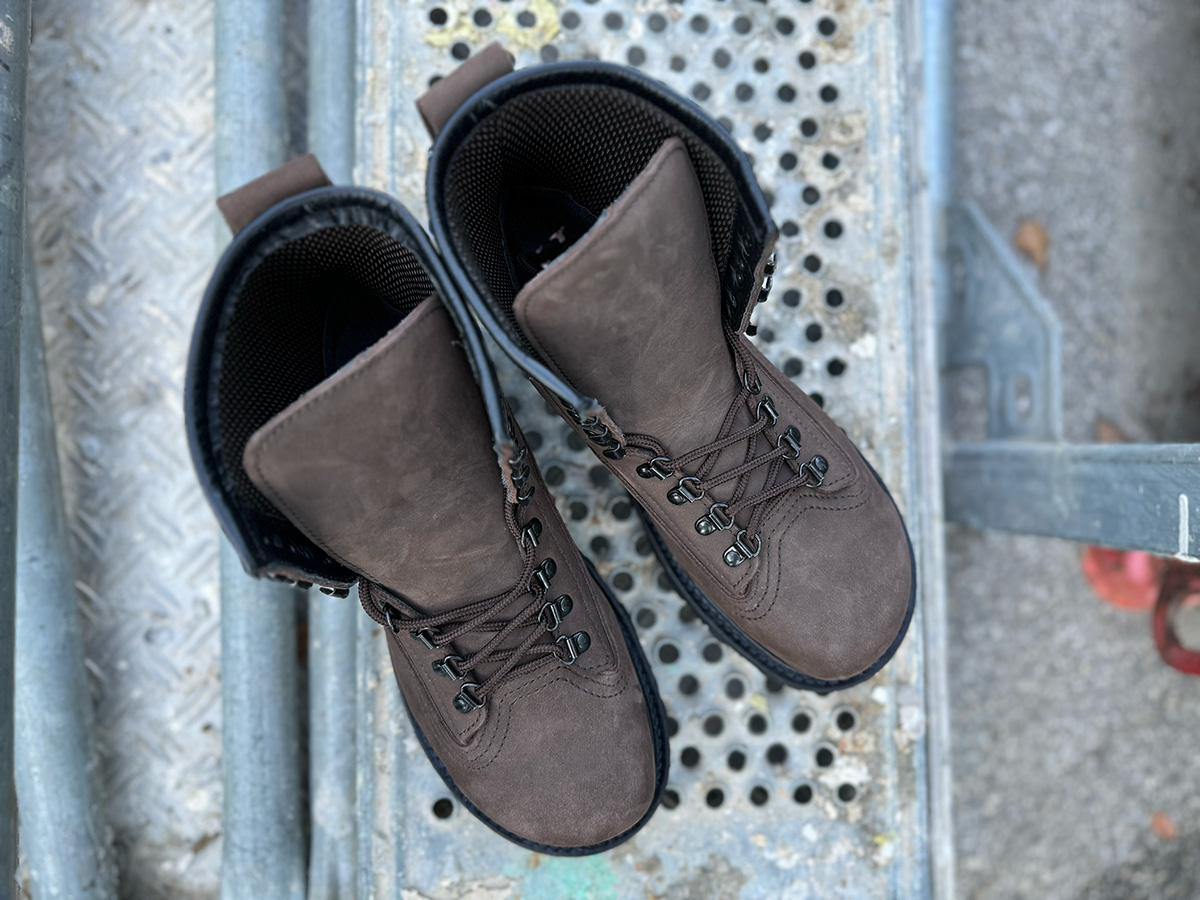 The Best Barefoot Work Boots for Comfort and Protection - Barefoot Universe