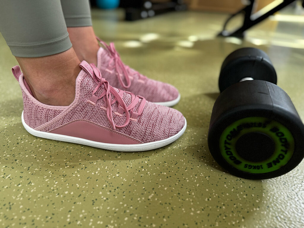 5 Best Barefoot Gym Shoes That Let Your Feet Do the Work - Barefoot ...